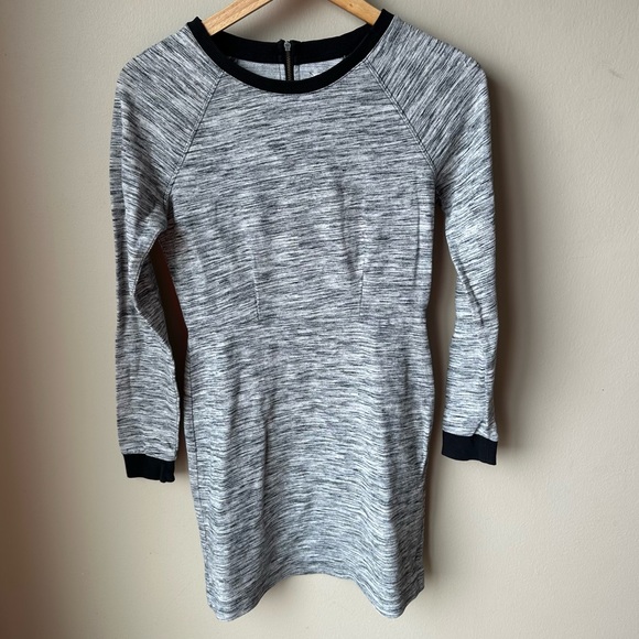Lou & Grey | Dresses | Lou Grey Long Sleeve Dress | Poshmark